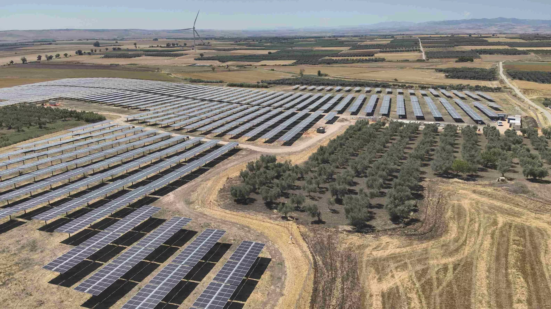 EDP Renewables begins operation of its first utility-scale solar ...