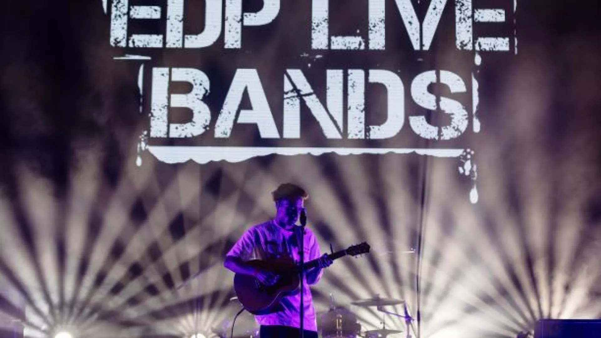 Gui Aly was the big winner of the 7th EDP Live Bands contest in ...
